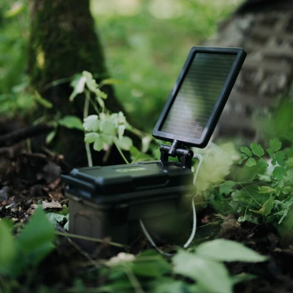 12V/Solar Auxiliary Power Pack | HME Products